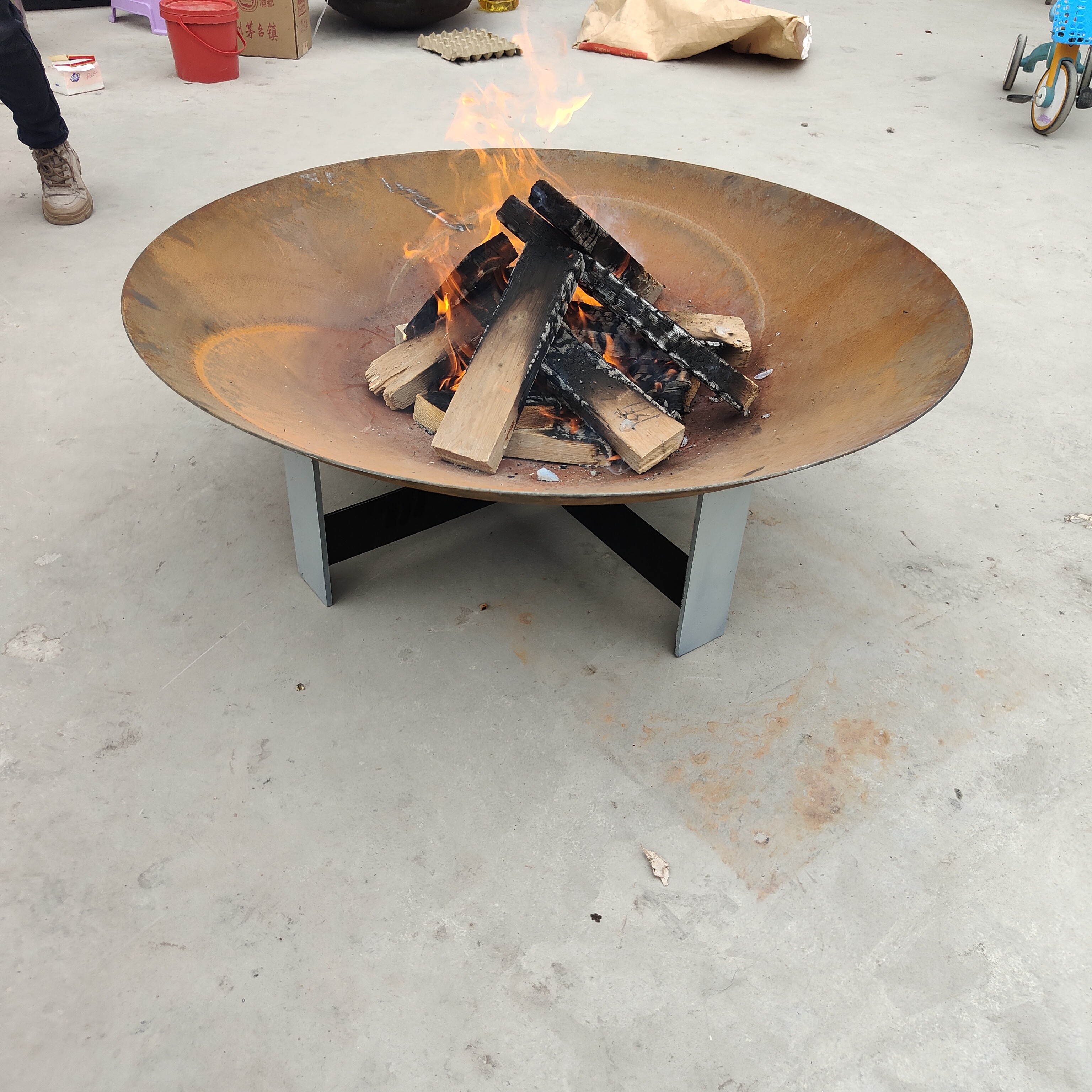 Decorative Large Smokeless Fire Pits 100cm Corten Steel Fire Pit 2mm Thick